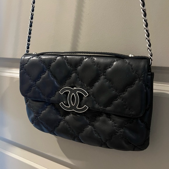 CHANEL | Bags | Chanel Crossbody | Poshmark